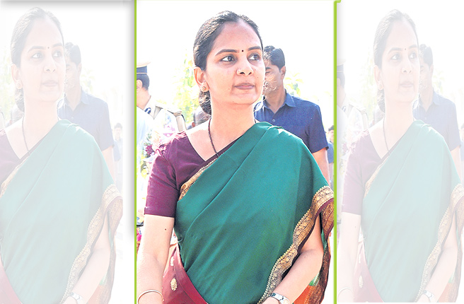 స్వచ్ఛతకు ‘దివ్యో’పాయం | Collector Divya Devarajan innovative thinking ...