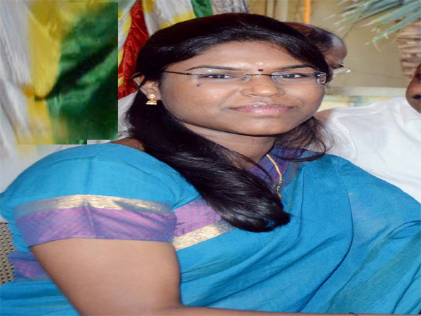 సవాళ్లకు వెరవని వెట్రి సెల్వి | Special Story on 'Vetri Selvi' IAS ...