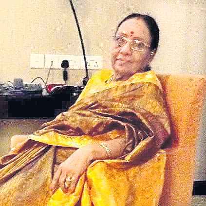 సీనియర్‌ సినీ గాయని ఎంఎస్‌. రాజేశ్వరి కన్నుమూత | Legendary playback ...