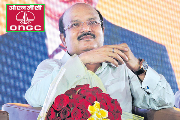 కాకినాడ ఓఎన్‌జీసీ క్రాకర్‌ యూనిట్‌పై నీలినీడలు | ONGC CMD Sashishankar ...