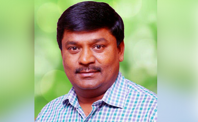 వైఎస్సార్‌సీపీ రాష్ట్ర అధికార ప్రతినిధిగా రాజశేఖర్‌ రెడ్డి | Eeda ...