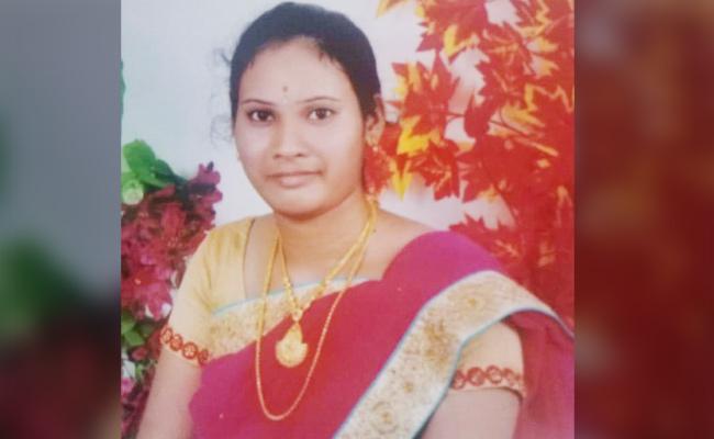 20 ఏళ్లు చిన్నదైనా కన్నేసి.. కడతేర్చాడు | Sri Jyothi Murder Case ...