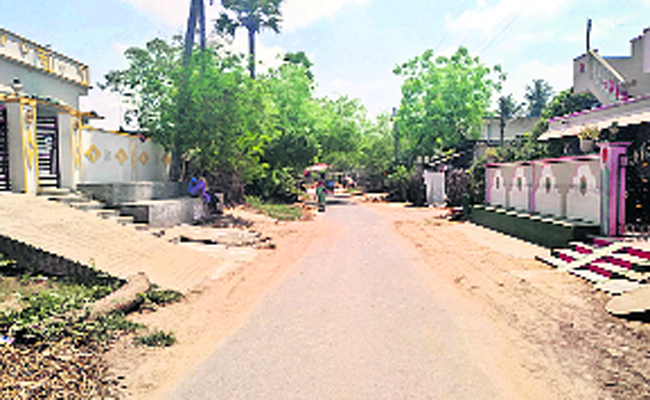అటొక ఊరు.. ఇటొక ఊరు | Two Villages In Tenali And Vemuru Constituencies ...