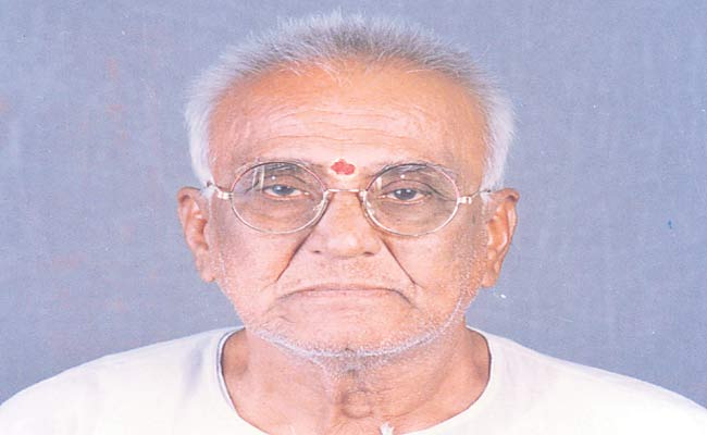 కాలానికి నిలిచిన ‘గడియారం’ కృషి | Chennayya Writes a Special Story On ...