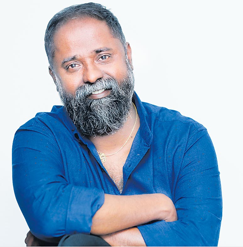 హీరోకి వచ్చిన కలలన్నీ నాకొచ్చినవే | kv guhan about 118 movie | Sakshi