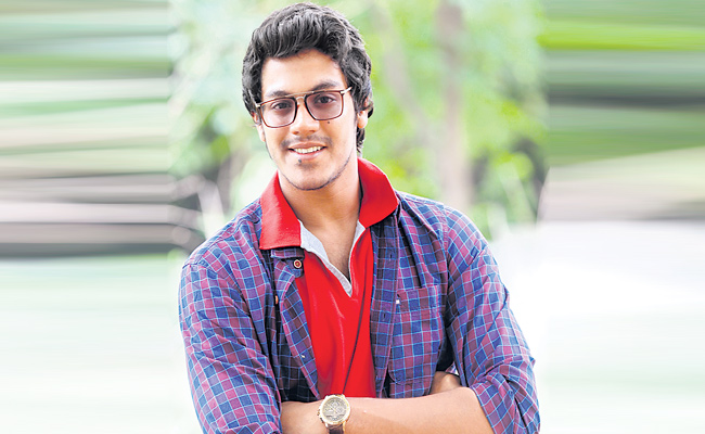 రియల్‌ స్టార్‌ టైటిల్‌ మా ఇద్దరిదీ! | Srihari Son Meghamsh Special ...