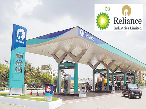 ఇక రిలయన్స్, బీపీ బంకులు | 5500 Reliance and BP Petrol Bunks across the ...