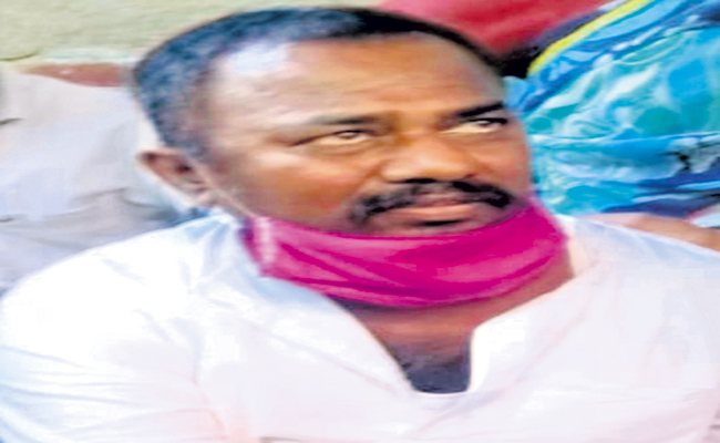 మొద్దు శీను హత్య కేసు నిందితుడి మృతి | Moddu Seenu Murder Case Convict ...