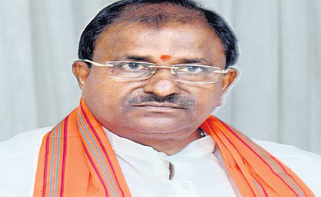 కేంద్ర ప్రభుత్వం జోక్యం చేసుకోదు | Somu Veerraju Appointed As Andhra Pradesh BJP President | Sakshi