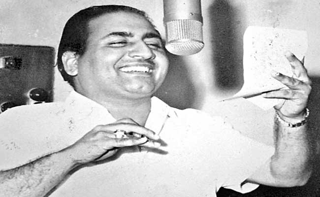 చలో దిల్‌దార్‌ చలో... చాంద్‌ కే పార్‌ చలో... | Special Story About ...