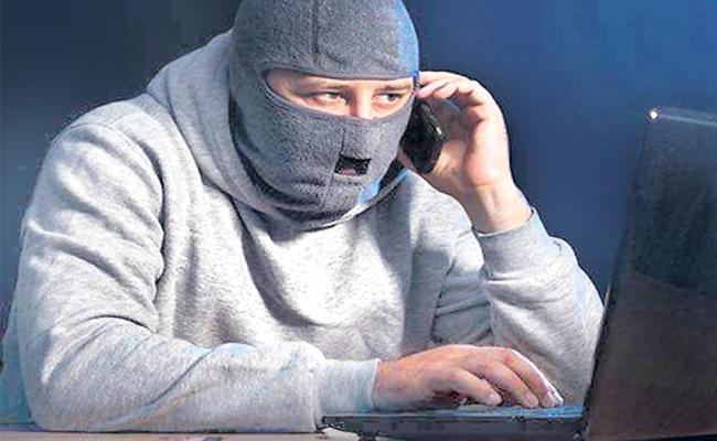 మచ్చిక చేసుకొని ముంచేస్తారు | Awareness on Cyber Crimes And Cheating in ...
