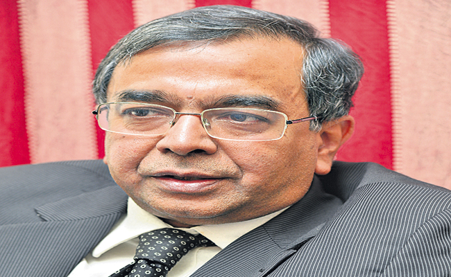 కరోనా కేసులు పెరిగితే ఆందోళన అక్కర్లేదు | Dr K Srinath Reddy Comments ...