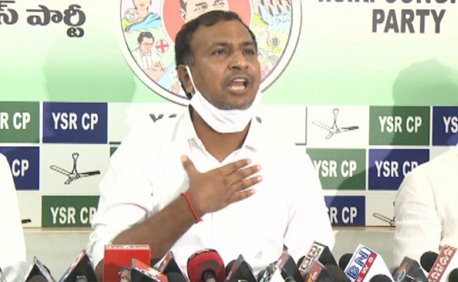 చివరిశ్వాస వరకూ వైఎస్ జగన్‌తోనే: ఎమ్మెల్యే | Jammalamadugu MLA Sudheer ...