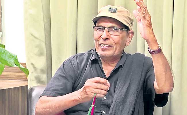 జనం మనిషి | Special Story About Vangapandu Prasad Rao | Sakshi