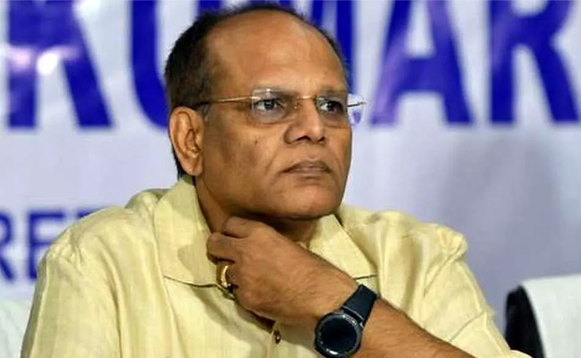 శబరిమల ఆలయం: వాటికి అనుమతి లేదు | Kerala CS Vishwas Mehta Letter To ...