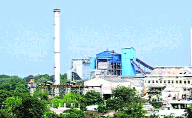 నిజాం షుగర్స్‌ భవిత తేలేదెప్పుడో? | NCLT Not Give Order To Open Nizam ...