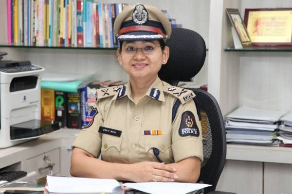 ఆ పని చేస్తేనే మహిళలపై వేధింపులు ఆగుతాయ్‌.. | Swathi Lakra Says Women ...