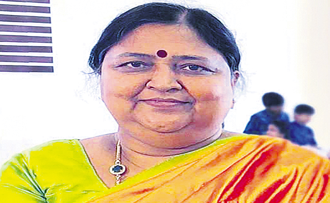 ‘ఉప ఎన్నికనూ బహిష్కరిద్దామా.. సార్‌!’ | Panabaka Lakshmi Phone Call To ...