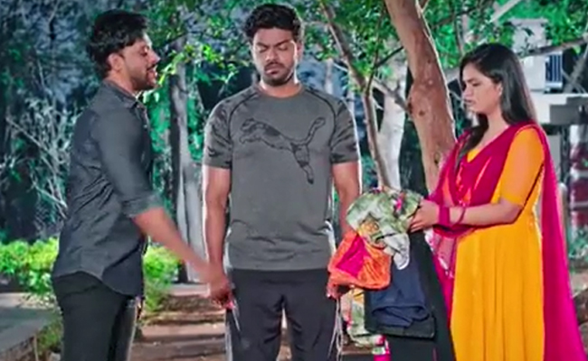Devatha Serial Today Episode May 11th: సత్య, ఆదిత్యలకు షాకిచ్చిన నందా నిజాన్ని చెప్తానంటూ - Sakshi