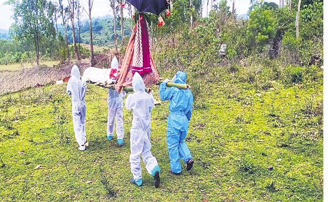 పీపీఈ కిట్లతో అంత్యక్రియల నిర్వహణ | Funeral conducts with PPE kits in ...