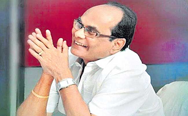 ఒక వేణువు వినిపించెను అనురాగ గీతిక | Veteran singer G Anand passes away ...