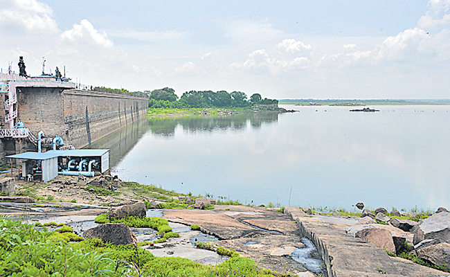 Usman Sagar: విస్తీర్ణానికి ‘గండి’! | Usman Sagar Consisted In ...