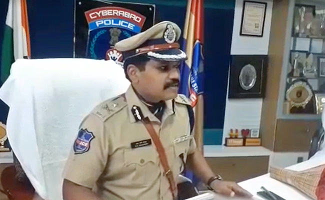 Cyberabad CP: బాధ్యతలు స్వీకరించిన స్టీఫెన్‌ రవీం‍ద్ర | IPS Officer ...