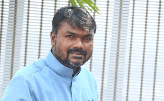 బాలకృష్ణ సర్జరీ వల్ల సింపుల్‌గా ప్లాన్‌ చేశాం: నిర్మాత | Miryala ...