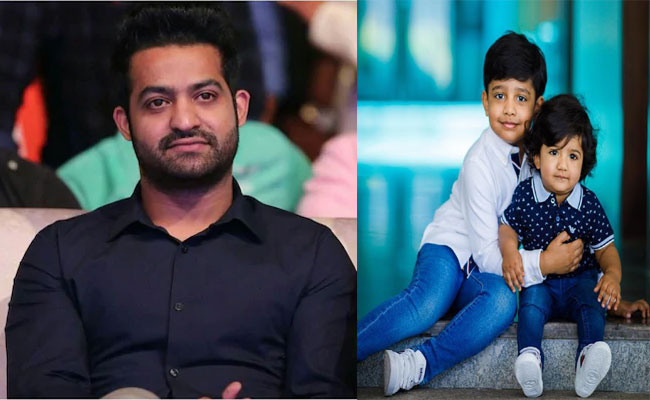 Jr NTR With His Sons: Abhay Ram And Bharath Ram Photo Goes Viral - Sakshi