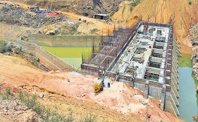 అప్పర్‌ భద్రకు అనుమతులు సరికాదు | Permissions for Upper Bhadra project ...