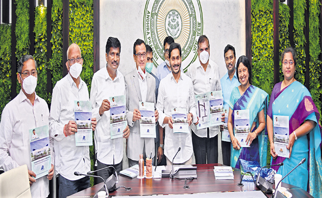 AP: మిడిల్‌క్లాస్‌కి జాక్‌'ప్లాట్‌' | CM YS Jagan initiated smart ...