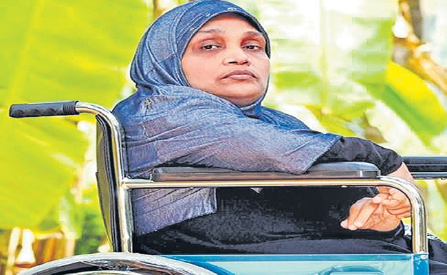 ఆ మాత్రం ఎవరైనా చేస్తారు.. రాబియా వేరే పని కూడా చేసింది! | Literacy ...