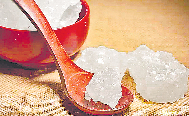 Health Tips: Top 12 Amazing Health Benefits Of Patika Bellam In Telugu ...