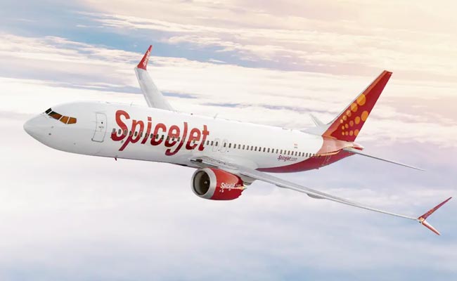 SpiceJet Flight Encounters Severe Turbulence During The Journey, Few ...