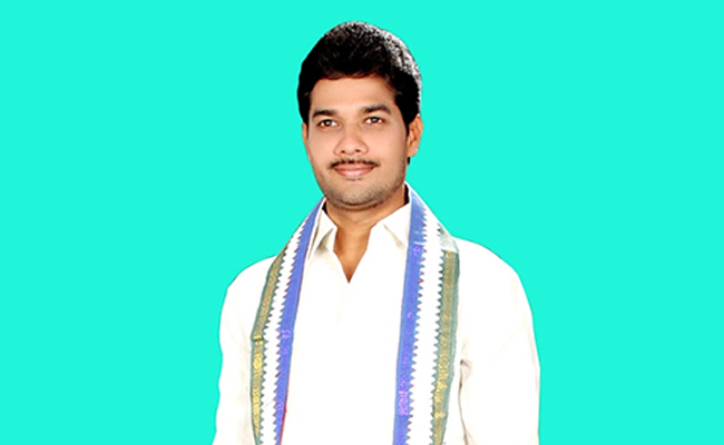 Driver Dead Body Found In Kakinada Congress MLC Anantha Babu, Details ...