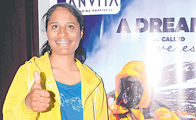 Padamati Anvitha Reddy: ఎవరెస్టంత సంతోషం | Padamati Anvitha Reddy: My Dream Came True when I ...