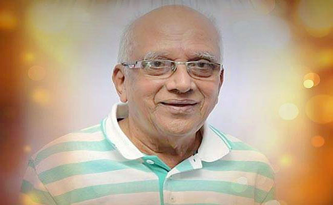 Director Singeetam Srinivasa Rao Wife Lakshmi Kalyani Passed Away - Sakshi