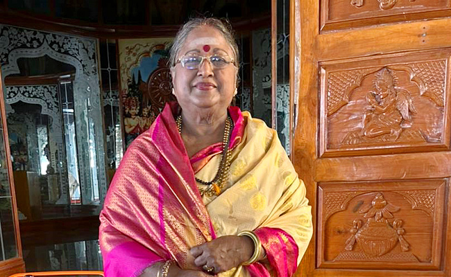 Senior Actress Vanisri Visited Tirumala Tirupati Devasthanam, Pic Goes ...