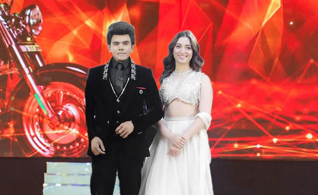 Actress Tamannaah Bhatia Launched The Legend Telugu Trailer Deets Here ...