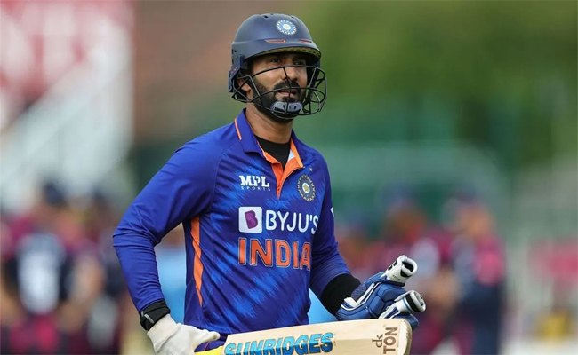 Dinesh Karthik Posts Heartfelt Tweet After His Inclusion In T20 World Cup Squad - Sakshi