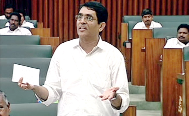 AP Assembly Sessions 2022: Buggana Rajendranath Speech On Decentralization - Sakshi