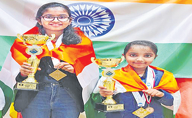 World Cadets Chess Championship: శుభి, చార్వీలకు స్వర్ణాలు | World ...