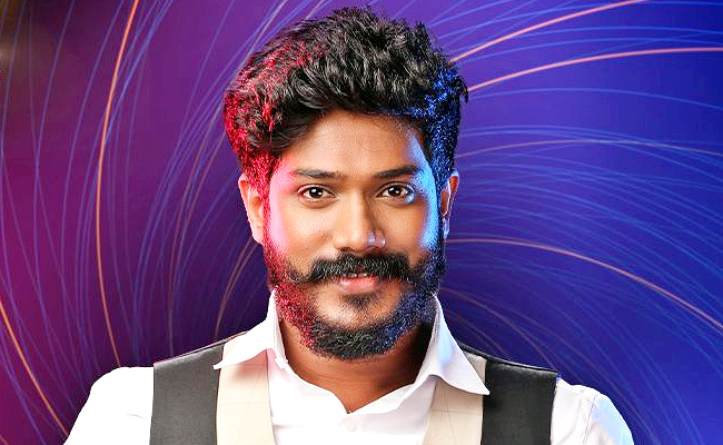 Bigg Boss 6 Telugu Launch Updates: RJ Surya Entered As BB6 16th ...
