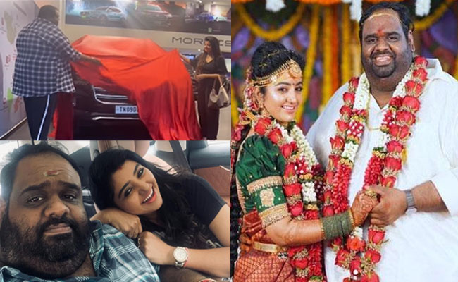 భార్యకు కాస్ట్‌లీ కారు బహుమతిగా ఇచ్చిన నిర్మాత రవీందర్‌, ధరెంతంటే ...