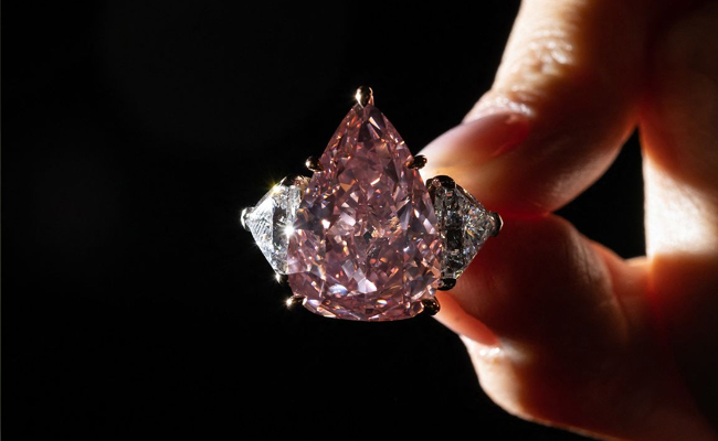 ప్రకృతి అద్భుతం.. వెల కూడా అదే రేంజ్‌! | Extraordinary Fortune Pink ...