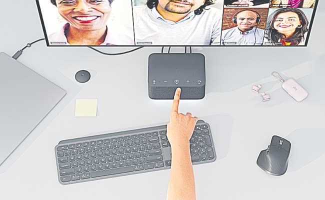 Logitech launches Logi Dock, all-in-one Docking Station in India - Sakshi