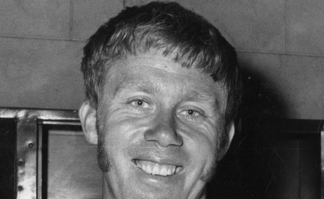 Former Australian Cricketer Alan Thomson Died In Melbourne Aged 76 - Sakshi