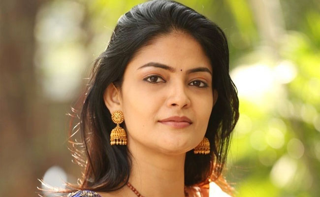 Actress Kalpika Ganesh Shocking Revelation About Why She Was Sidelined ...