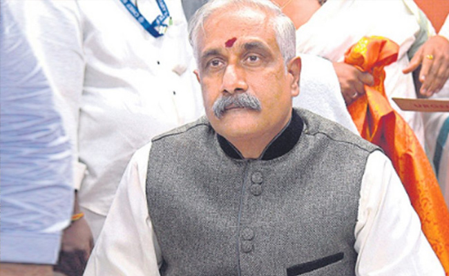 ఏపీ సీఎప్‌ సమీర్‌శర్మకు అస్వస్థత | AP CS Sameer Sharma Shifted To Hospital Due To Illness | Sakshi