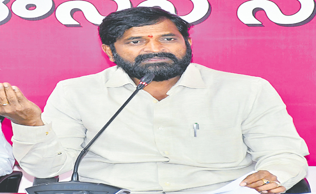 గీతకార్మికులకు మోపెడ్లు | Telangana Minister Srinivas Goud About Geetha ...